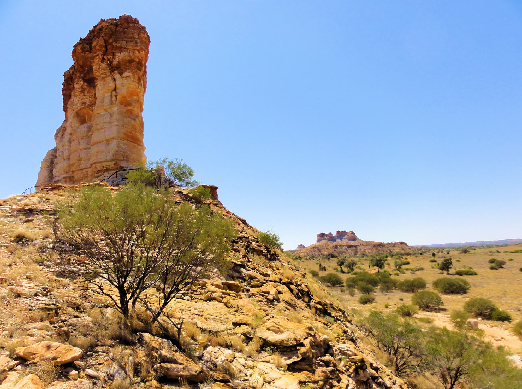 Chambers Pillar Historical Reserve – Ausemade