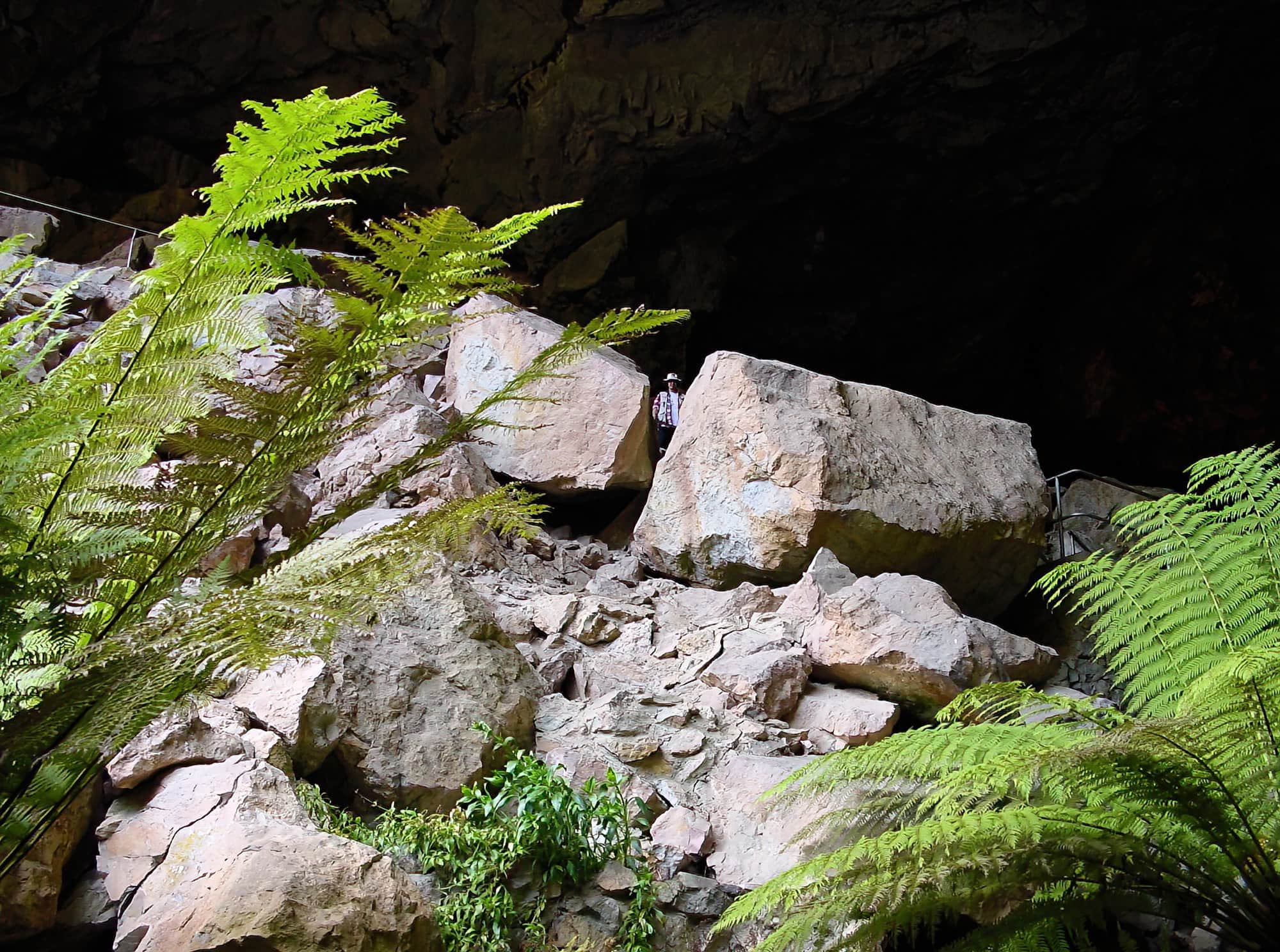 Jenolan Caves – Ausemade
