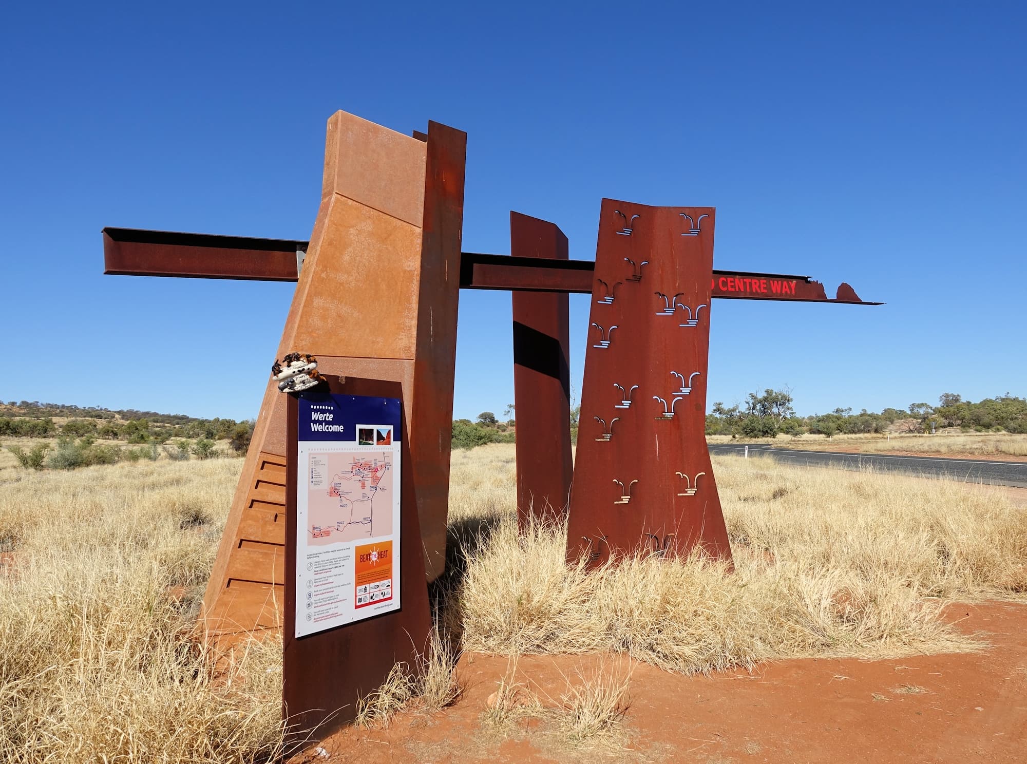 Touring the Red Centre Way with Puppy Love… – Ausemade